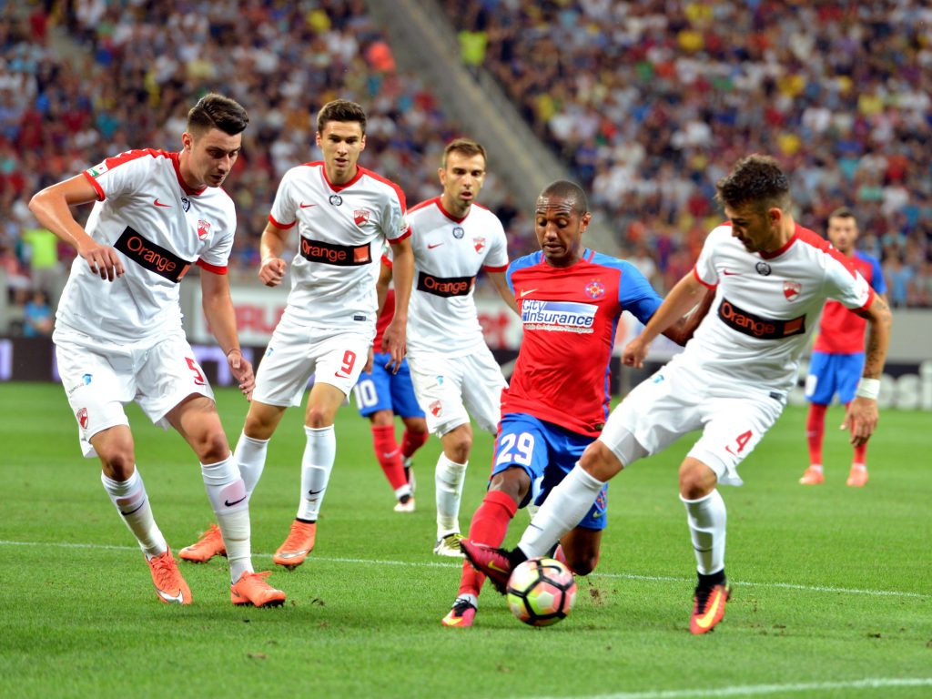 FOTBAL:STEAUA BUCURESTI-DINAMO BUCURESTI, LIGA 1 ORANGE (20.08.2016 ...