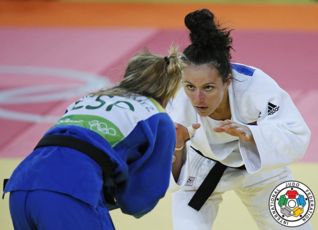 Andreea Chitu - Lead.ro