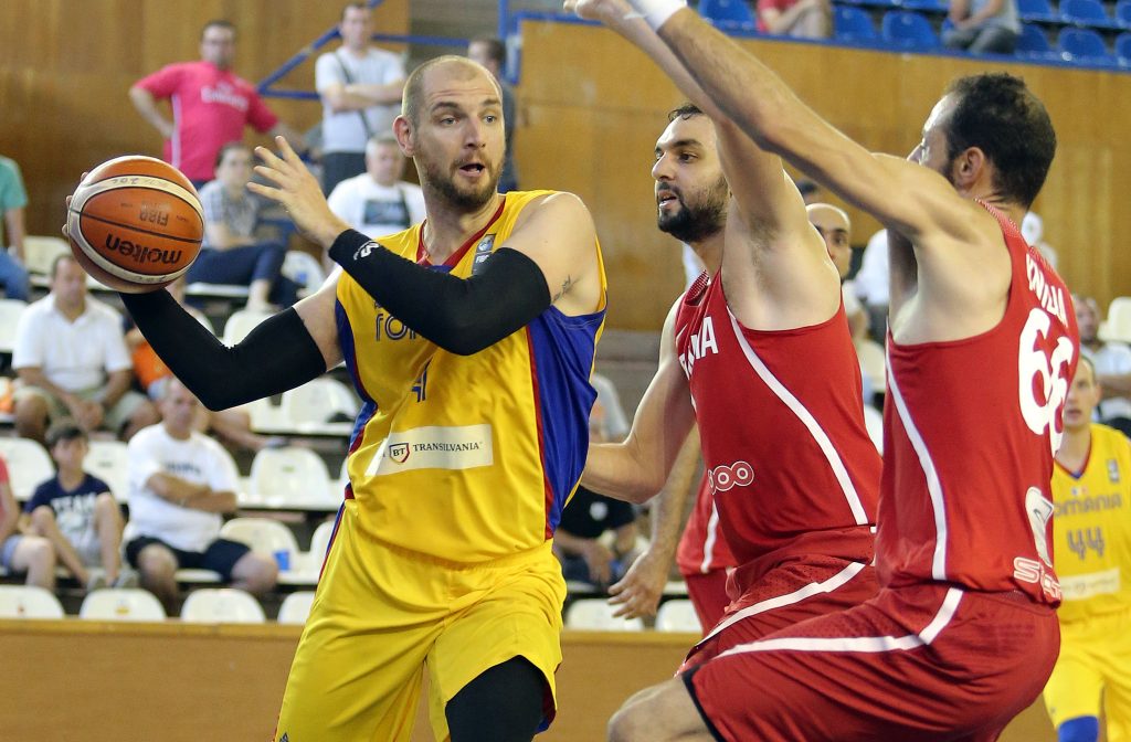 BASCHET MASCULIN: ROMANIA - TUNISIA, MECI DE PREGATIRE PENTRU EU - Lead.ro