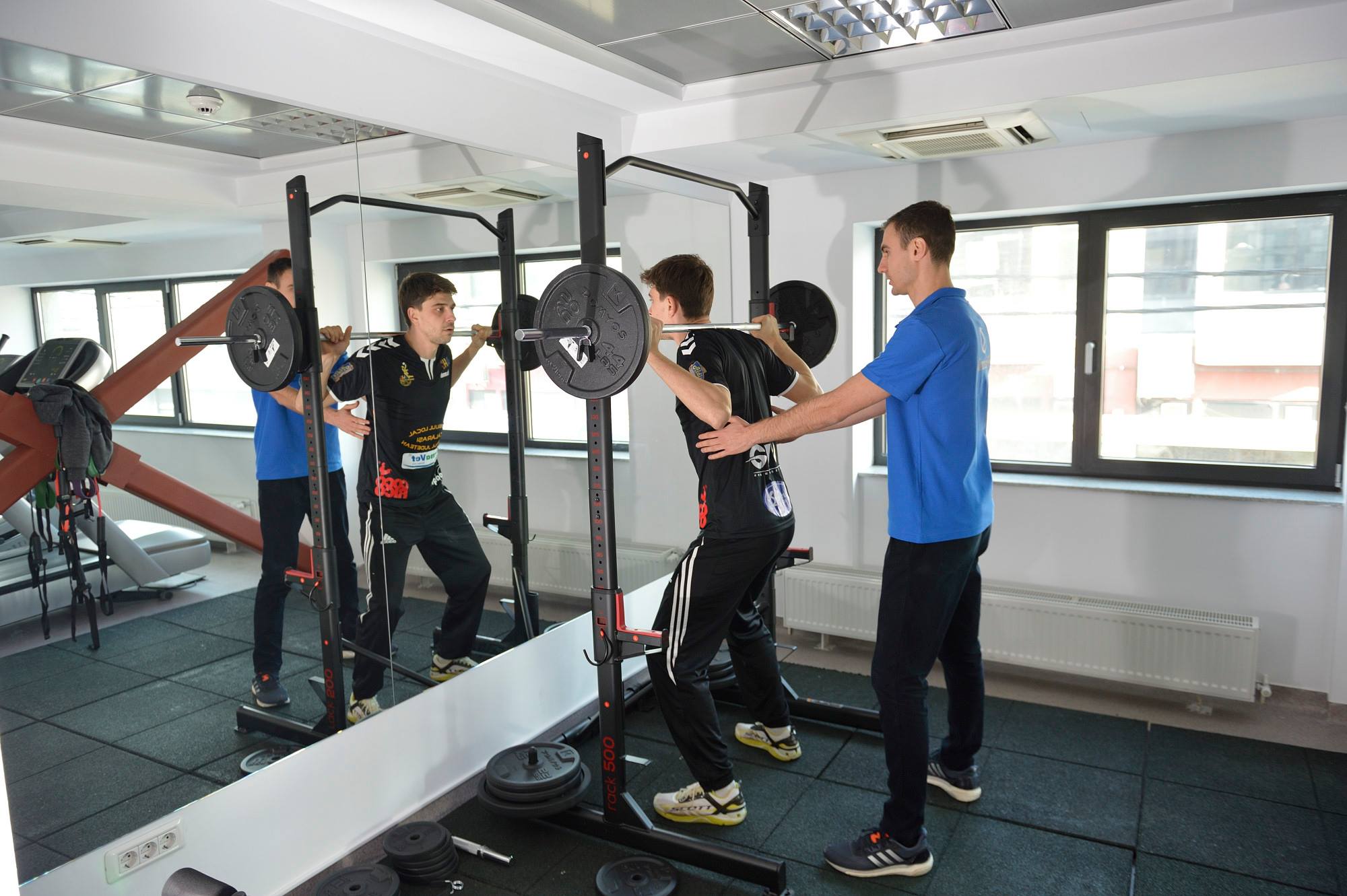 Dragoș Luscan încearcă să aducă performanța sportivă în viața oamenilor ...