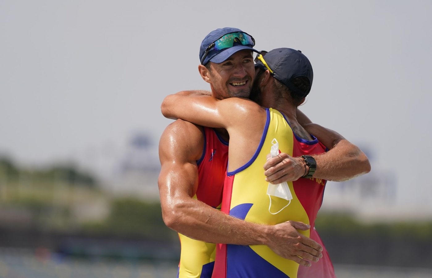 marius-cozmiuc-si-ciprian-tudosa-sunt-vicecampioni-olimpici-2-1400x900.jpg